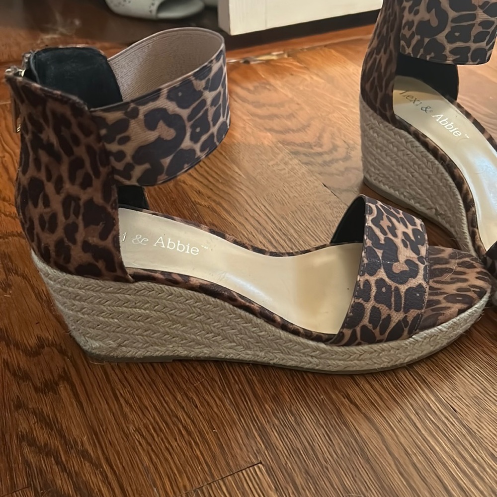 Leopard Print Wedge - Gem